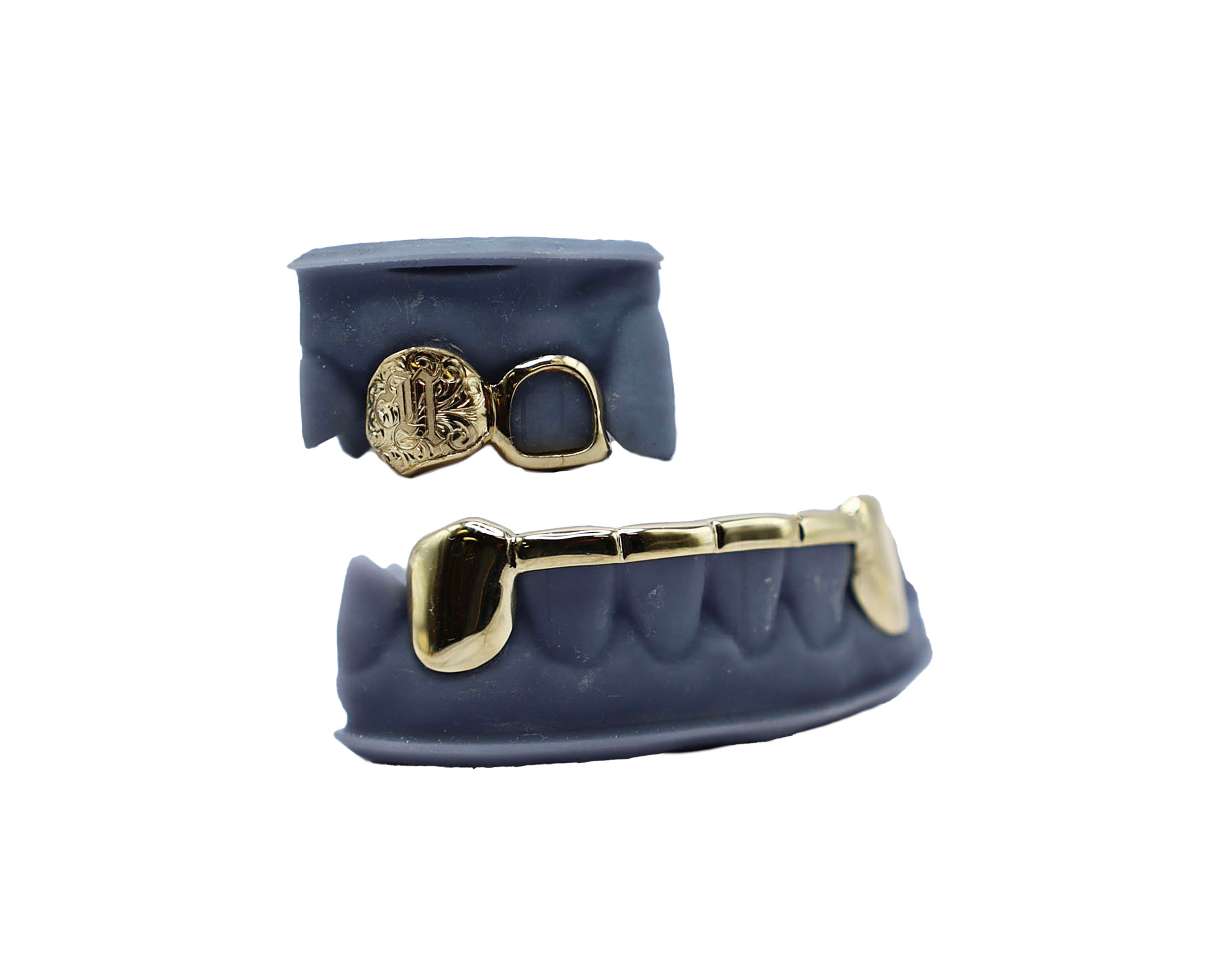 Bridge Grillz Open Fang Engraved - Luxe Grillz