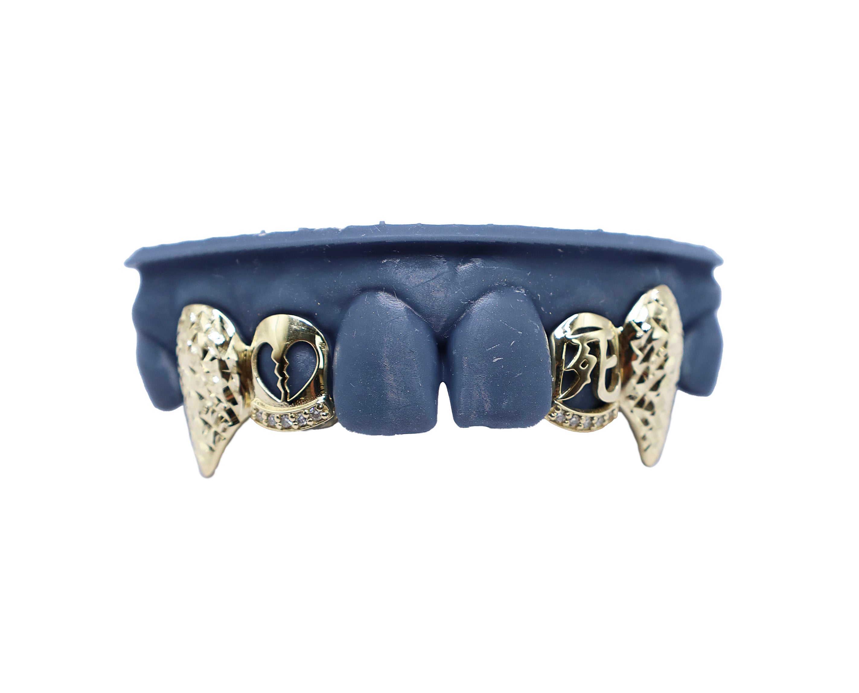 Diamond Cut Vampire Fang Grillz w 3D Logo - Luxe Grillz
